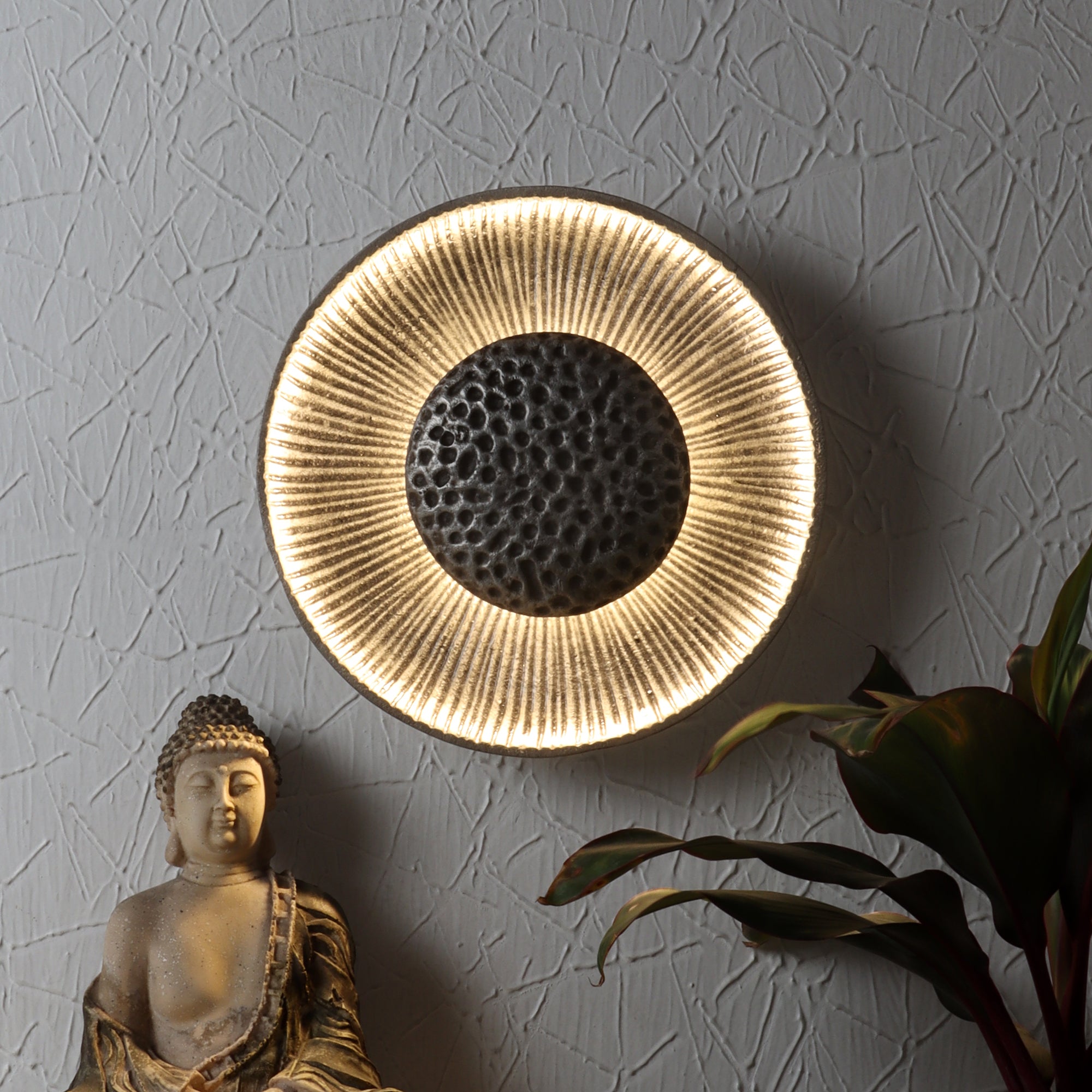 Metal Round Antique Silver Wall Light